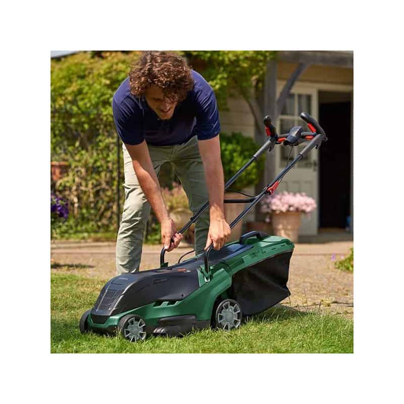 BOSCH Tondeuse filaire 35cm 1300W UniversalRotak 450 - 06008B9005