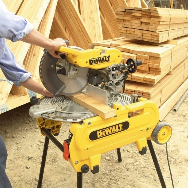 Scie Dewalt Sur Table