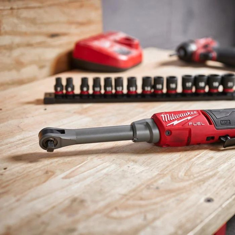 Clé à cliquet 3/8' 12V M12 FHIR38LR-0 Milwaukee 4933480791