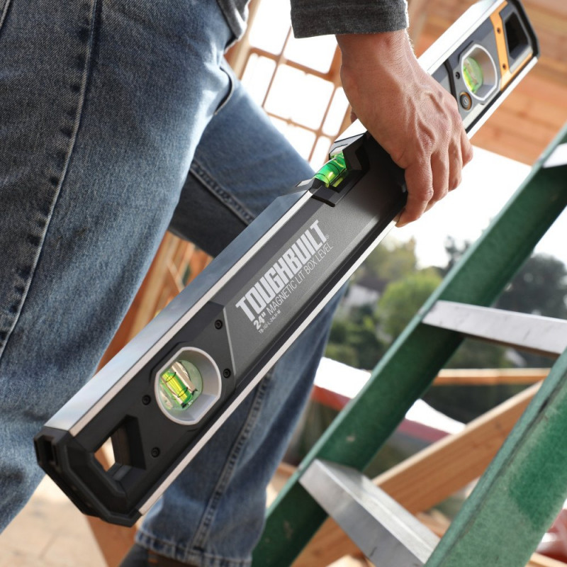 TOUGHBUILT | Niveau magnétique éclairé 60cm | TB-H2-L-M60LH-M
