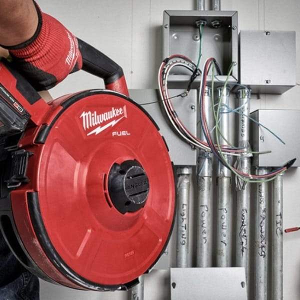 Les outils indispensable pour un électricien | Guedo Outillage
